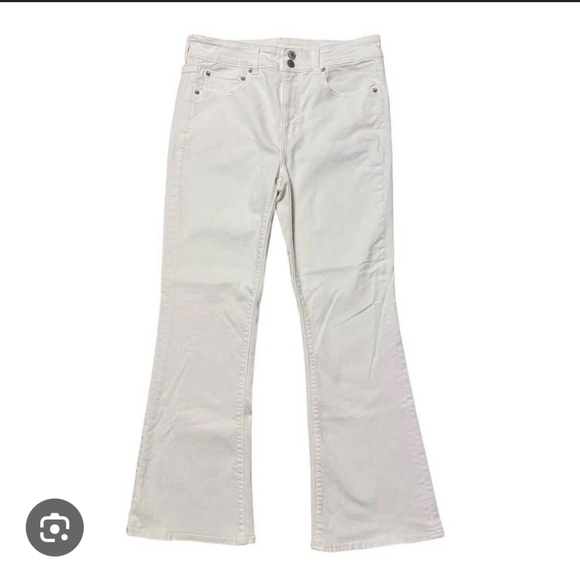 American Eagle White Flare Jeans